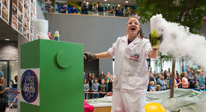 Mad Science bedrijven | wetenschap en techniek | evenement | show ...